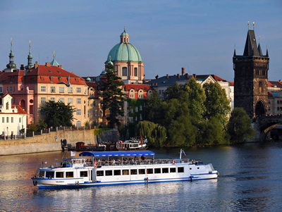 Vltava River in Prague - Photo 2 | Prague Experience